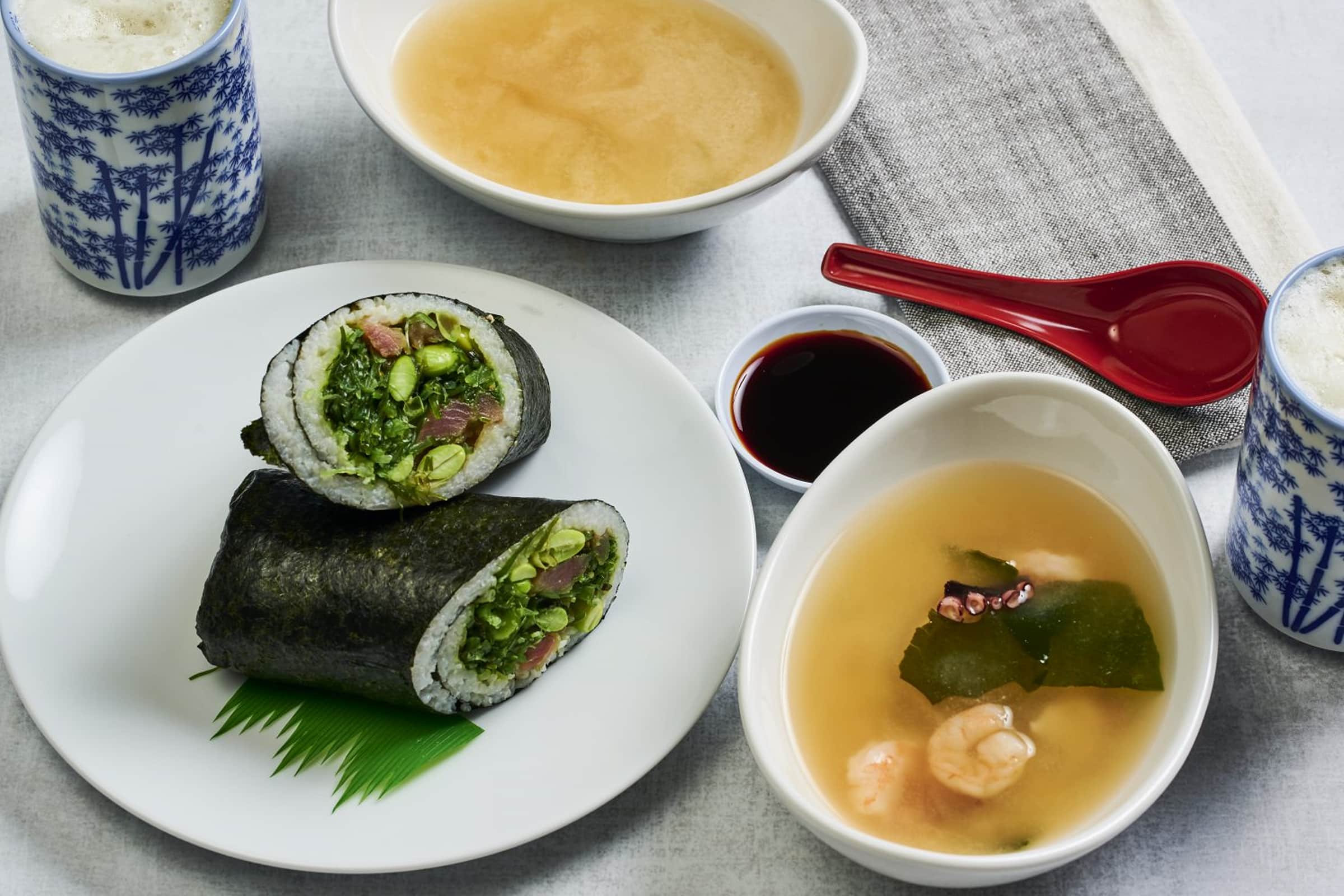 Poke Me Delivery Menu | Order Online | 310 S La Brea Ave Ste E Los ...