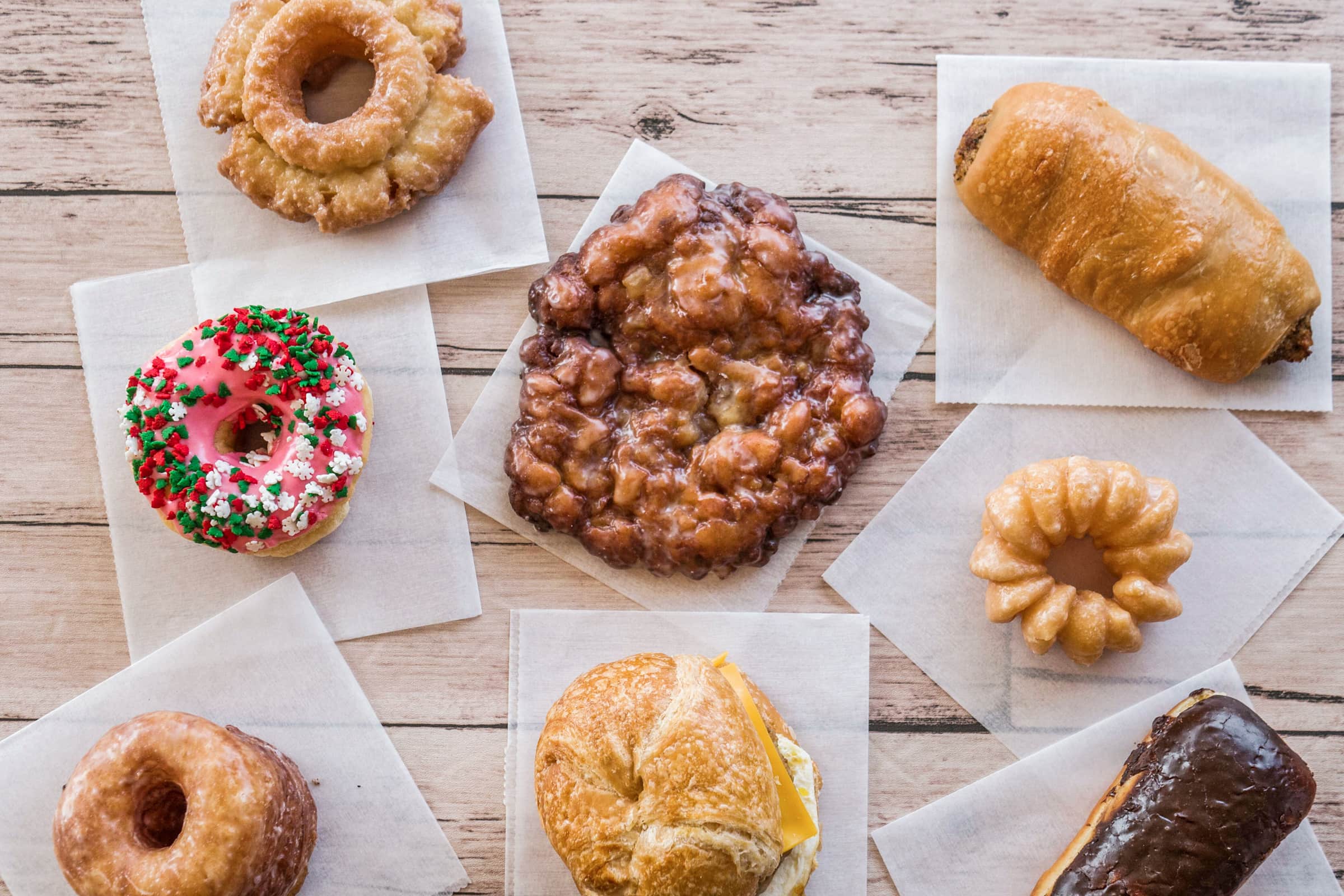 Le Donut Delivery Menu | Order Online | 2803 Old Spanish Trail Houston ...