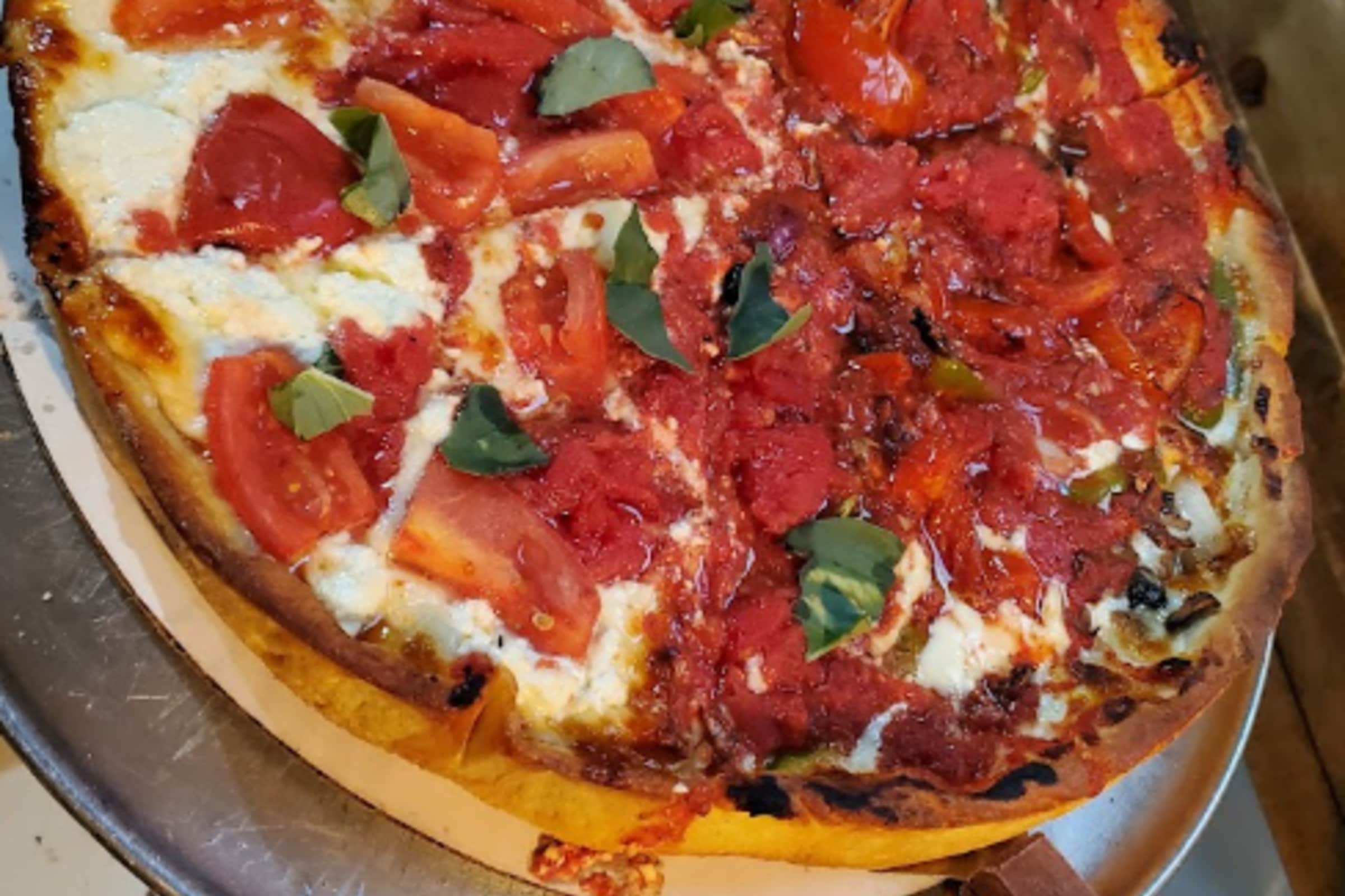 Vero Chicago Pizza Delivery Menu | Order Online | 40975 N Ironwood Dr ...