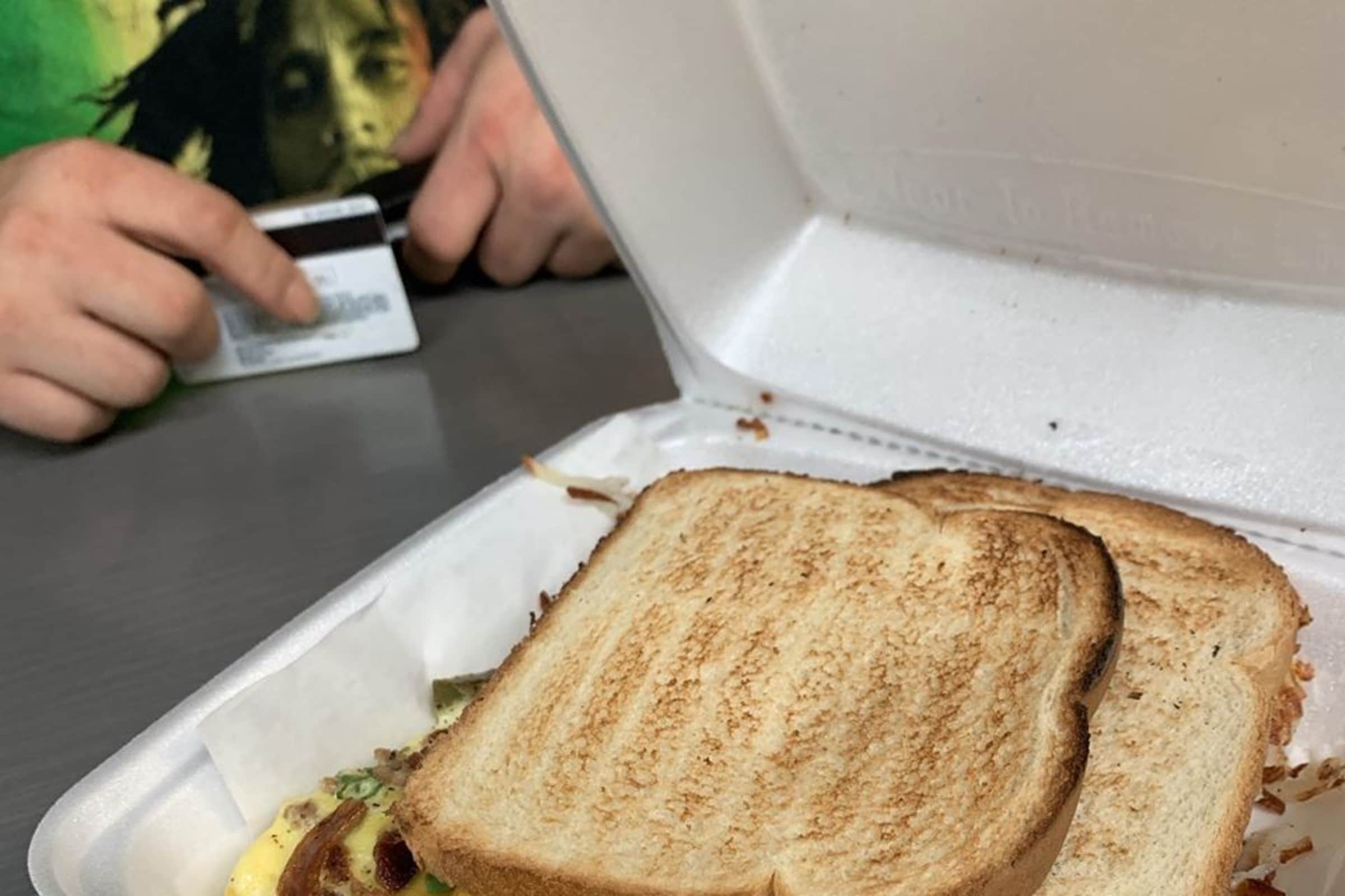 Wags Food & Culture - Marrero, LA Restaurant | Menu + Delivery | Seamless