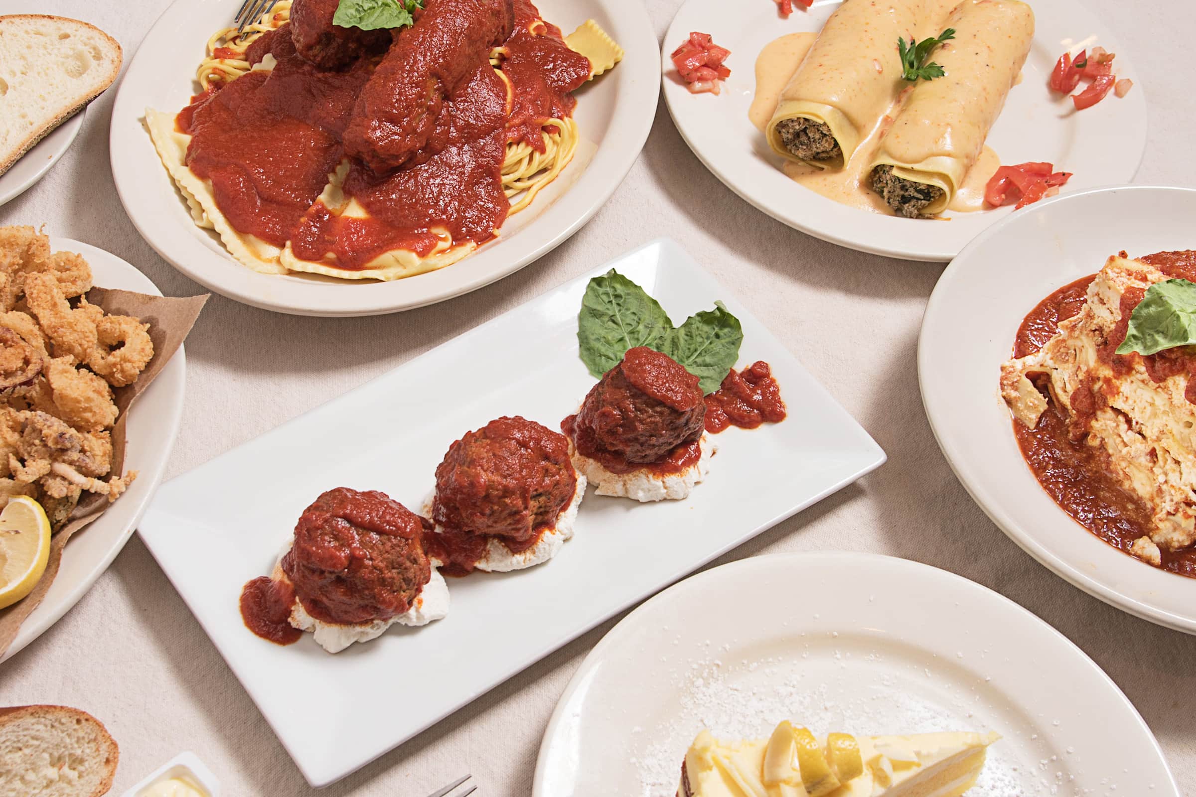 Mrs. Robino's - Wilmington, DE Restaurant | Menu + Delivery | Seamless