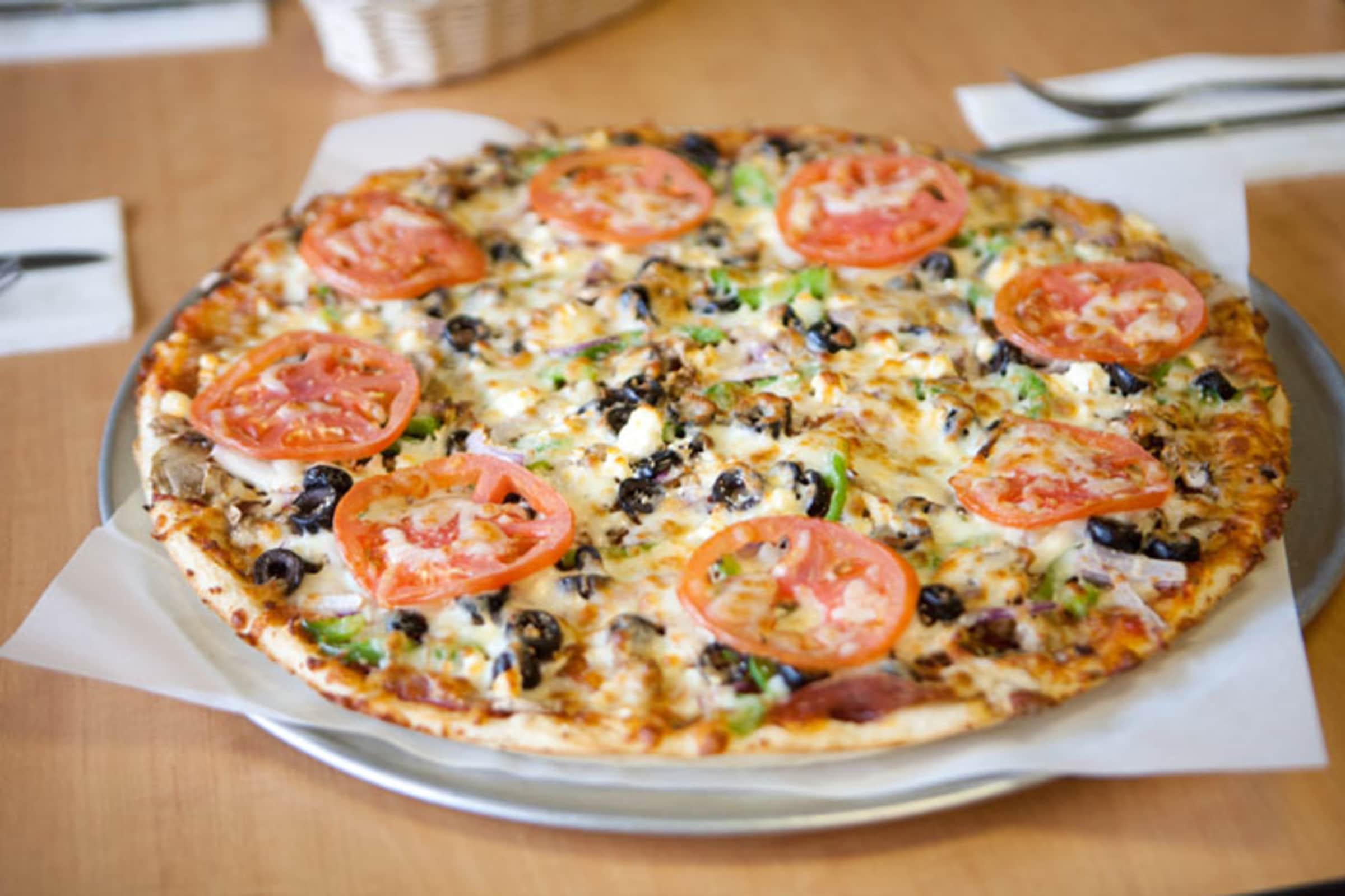 Romio's Pizza & Pasta Delivery Menu | Order Online | 2714 Colby Ave ...