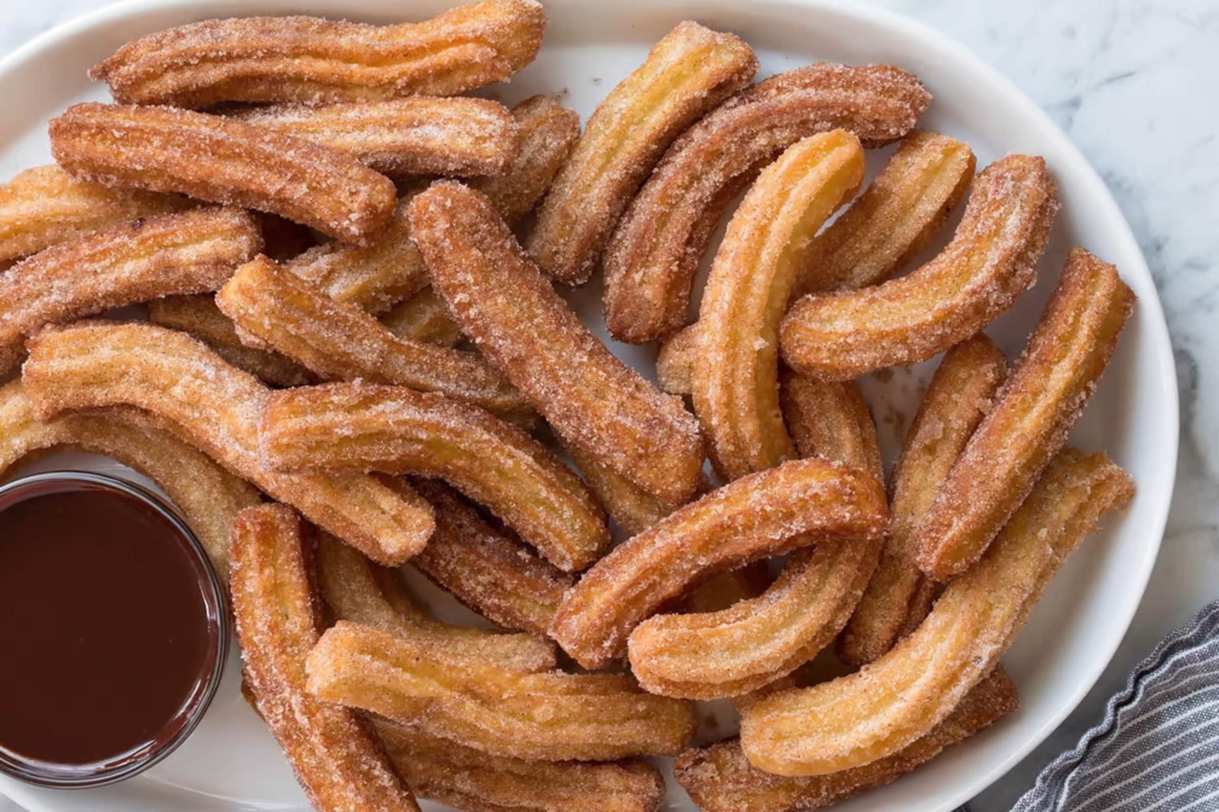 Dulce Canella- Food Truck Delivery Menu | Order Online | 4420 E Rose St ...