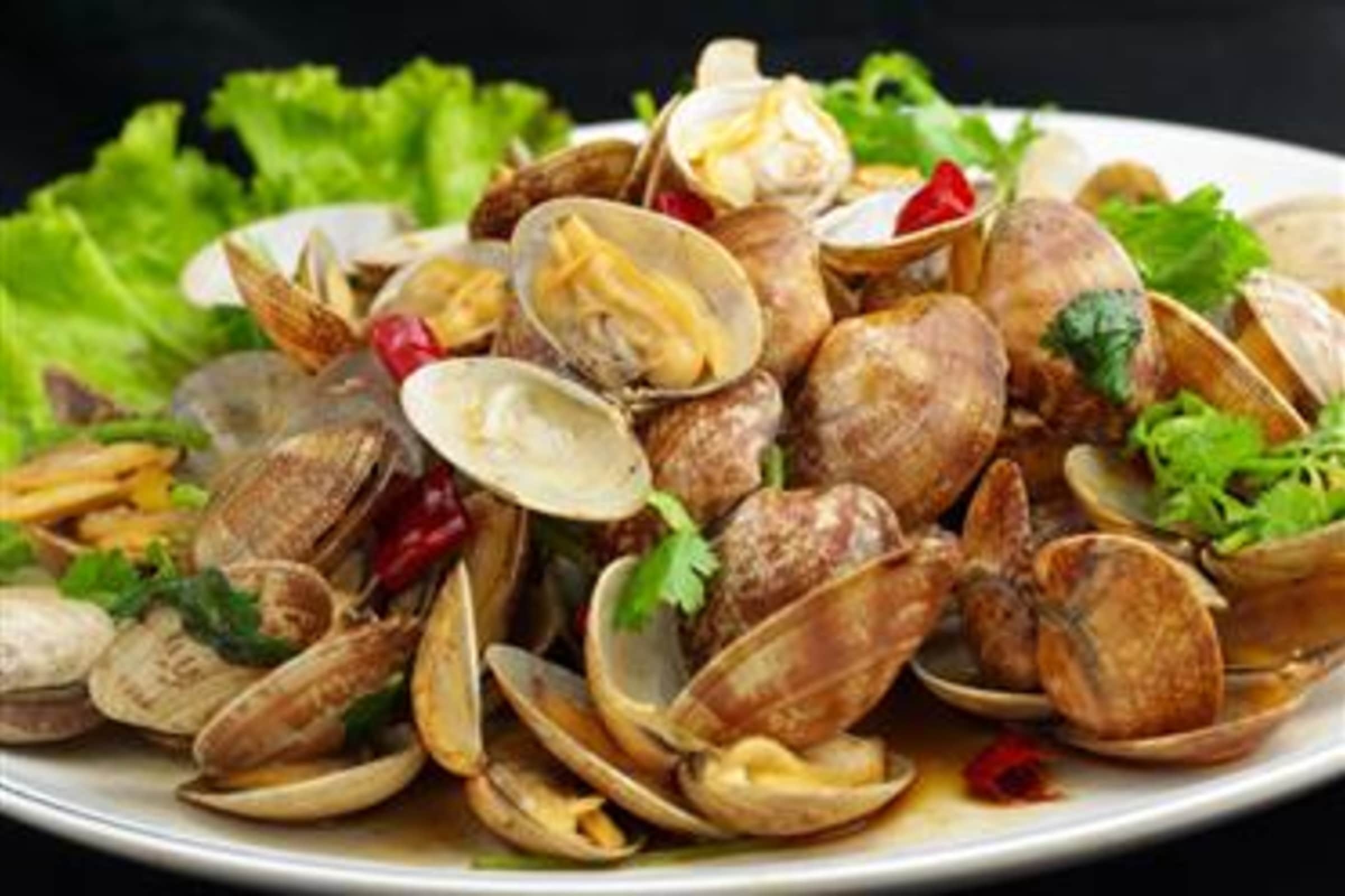 Hon Kee BBQ and Seafood Delivery Menu | Order Online | 5009 N Winthrop ...