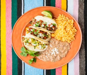 Que Ricos Fresh Mexican Kitchen Delivery Menu | Order Online | 12940 ...