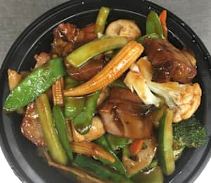 Chef 28 - New York, NY Restaurant | Menu + Delivery | Seamless