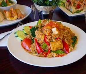 Happy Thai Restaurant Delivery Menu | Order Online | 519 S Walnut St ...
