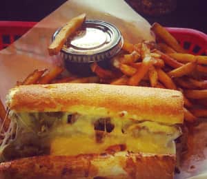 Capri Express Delivery Menu | Order Online | 114 Burr Ridge Pkwy Burr ...