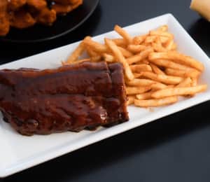 Buffalo Wing Star Delivery Menu | Order Online | 7621 Linda Vista Rd ...