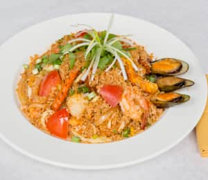 Saladang Garden Delivery Menu | Order Online | 383 S Fair Oaks Ave ...