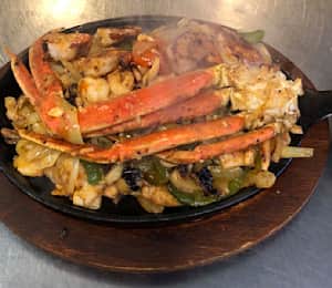 La Jaiba Seafood and Taqueria Delivery Menu | Order Online | 11941 ...