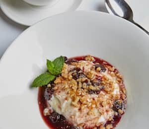 Avra Madison - New York, NY Restaurant | Menu + Delivery | Seamless