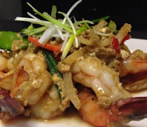 Sopah Thai Kitchen - Glen Cove, NY Restaurant | Menu + Delivery | Seamless