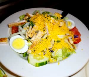 Diamonds Family Restaurant - Decatur, IL Restaurant | Menu + Delivery ...