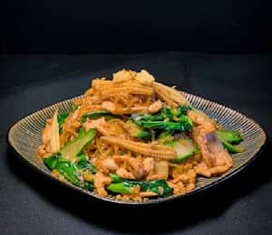 Senn Thai Comfort Food - New York, NY Restaurant | Menu + Delivery ...