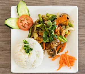 Yuma Pho - Yuma, AZ Restaurant | Menu + Delivery | Seamless