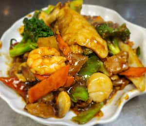 Silver Lake Chinese Restaurant Delivery Menu | Order Online | 881 S ...
