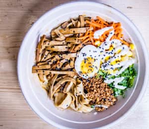 Mian Kitchen at Urbanspace Vanderbilt - New York, NY Restaurant | Menu ...