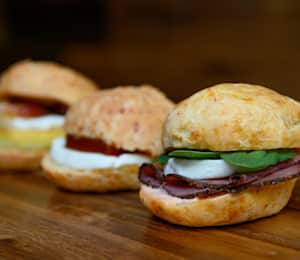 Kitanda Espresso & Açaí Delivery Menu | Order Online | 2800 Southcenter ...