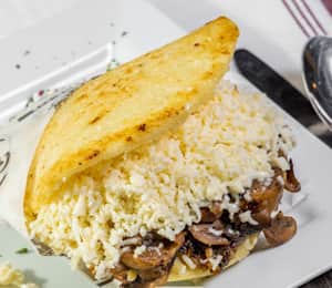 Rica Arepa Venezuelan Cafe Delivery Menu | Order Online | 4255 W ...
