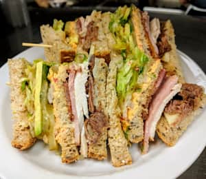 Jerry's Sandwiches Delivery Menu | Order Online | 4739 N Lincoln Ave ...
