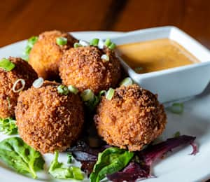 The Loudoun Kitchen and Bar Delivery Menu | Order Online | 510 E Market ...