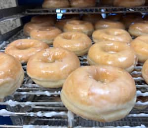 Dixie Cream Donuts Delivery Menu | Order Online | 1364 SW Bayshore Blvd ...
