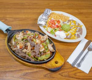 Carnitas Express - Menifee, CA Restaurant | Menu + Delivery | Seamless