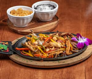 Los Chingones Mexican Grill - Miami, FL Restaurant | Menu + Delivery ...