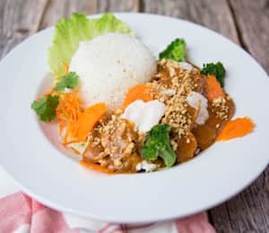 King of Thai Noodle House Delivery Menu | Order Online | 184 O'Farrell ...