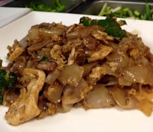 Sopah Thai Kitchen - Glen Cove, NY Restaurant | Menu + Delivery | Seamless