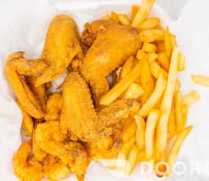 Pops Fish & Chicken Market - Fairview Heights, IL Restaurant | Menu ...