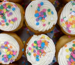 ALFONSO'S PASTRY SHOPPE Delivery Menu | Order Online | 1899 Victory ...