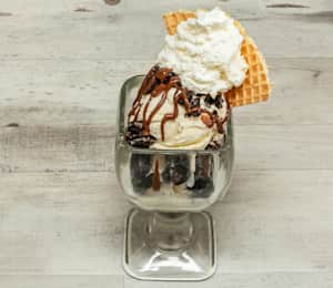 White Rabbit Dessert Experience Delivery Menu | Order Online | 1635 E ...