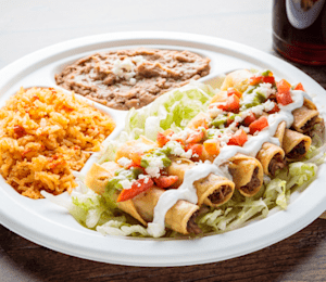 Que Ricos Fresh Mexican Kitchen Delivery Menu | Order Online | 12940 ...