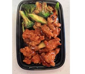 Chi's Wok Delivery Menu | Order Online | 1111 N Town E Blvd #10 ...