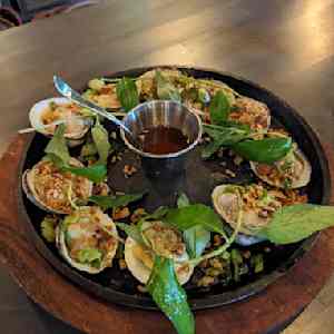 Hen Vietnamese Kitchen and Bar - Neptune, NJ Restaurant | Menu ...