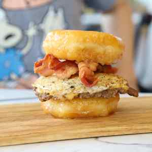 Bubba Grub Delivery Menu | Order Online | 1007 Elizabeth Street ...