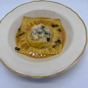 Gigi - Boston, MA Restaurant | Menu + Delivery | Seamless