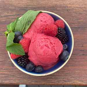 Finz Salem - Salem, MA Restaurant | Menu + Delivery | Seamless