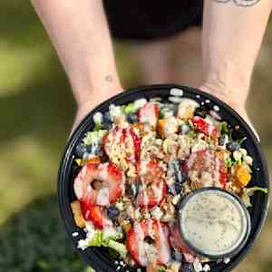 Grand Grillin Delivery Menu | Order Online | 740 W Lake Lansing Rd ...