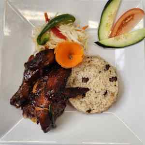 Caribbean Vibes - Brooklyn, NY Restaurant | Menu + Delivery | Seamless