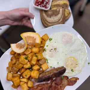 Peaches Brunch House - Romeo, MI Restaurant | Menu + Delivery | Seamless