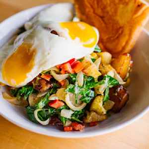 Guavas Cuban Cafe - Minneapolis, MN Restaurant | Menu + Delivery | Seamless