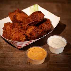 Flamin Feathers - Union, NJ Restaurant | Menu + Delivery | Seamless