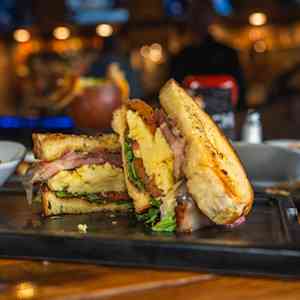 Burgerology Farmingdale - Farmingdale, NY Restaurant | Menu + Delivery ...