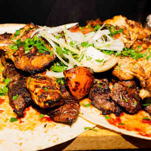 Kanoon Smoked Meat & Café - Waterbury, CT Restaurant | Menu + Delivery ...