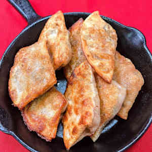 Nooshi - Washington, DC Restaurant | Menu + Delivery | Seamless