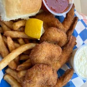 Berwyn Chicken Co Delivery Menu | Order Online | 7021 Roosevelt Road ...