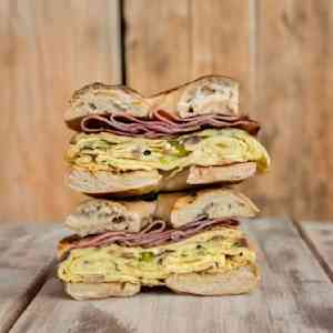 Muffin House Cafe (Walpole) - Walpole, MA Restaurant | Menu + Delivery ...